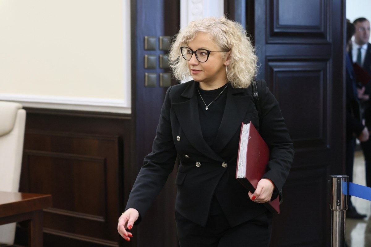 Katarzyna Kotula, ministra ds. równości: Pozostaję w rządzie, ale w ...