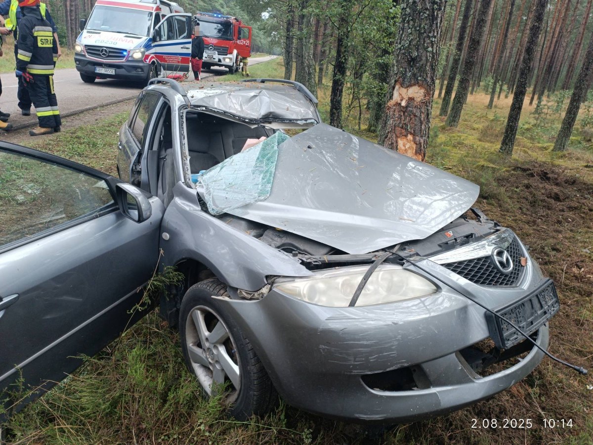 Pomorskie. Wypadek w Podlesiu. Cztery osoby są ranne - RMF 24