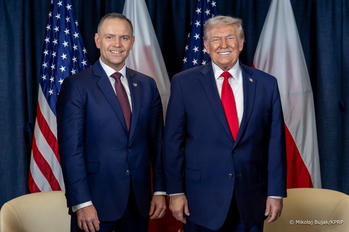 Davos: Karol Nawrocki spotkał się z Donaldem Trumpem. Biały Dom ...