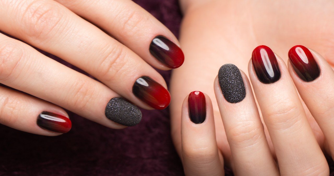 Najmodniejsze paznokcie na karnawał 2026. Cat eye wraca w luksusowej ...