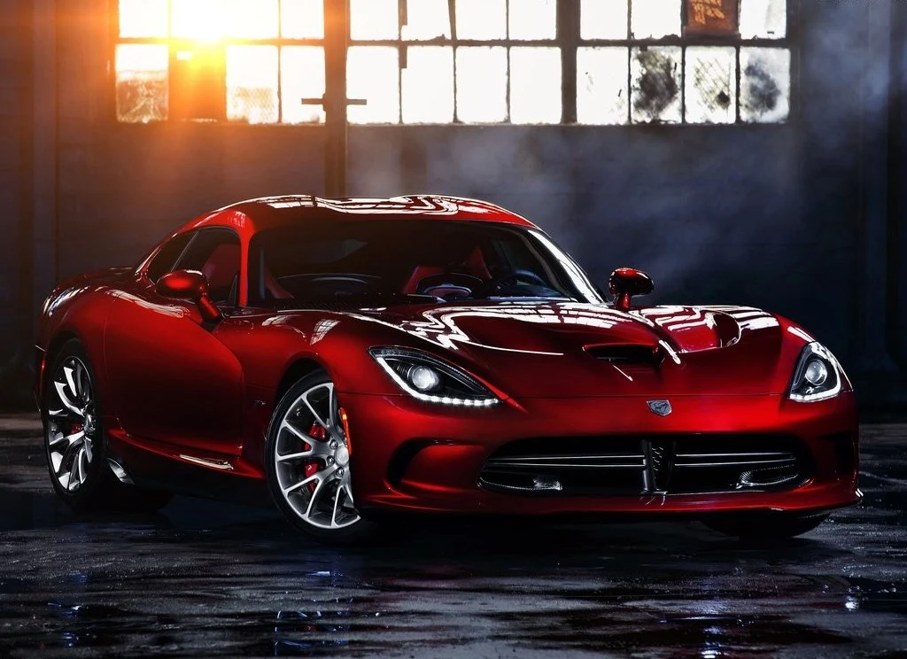 SRT Viper - amerykańskie Ferrari - Motoryzacja w INTERIA.PL