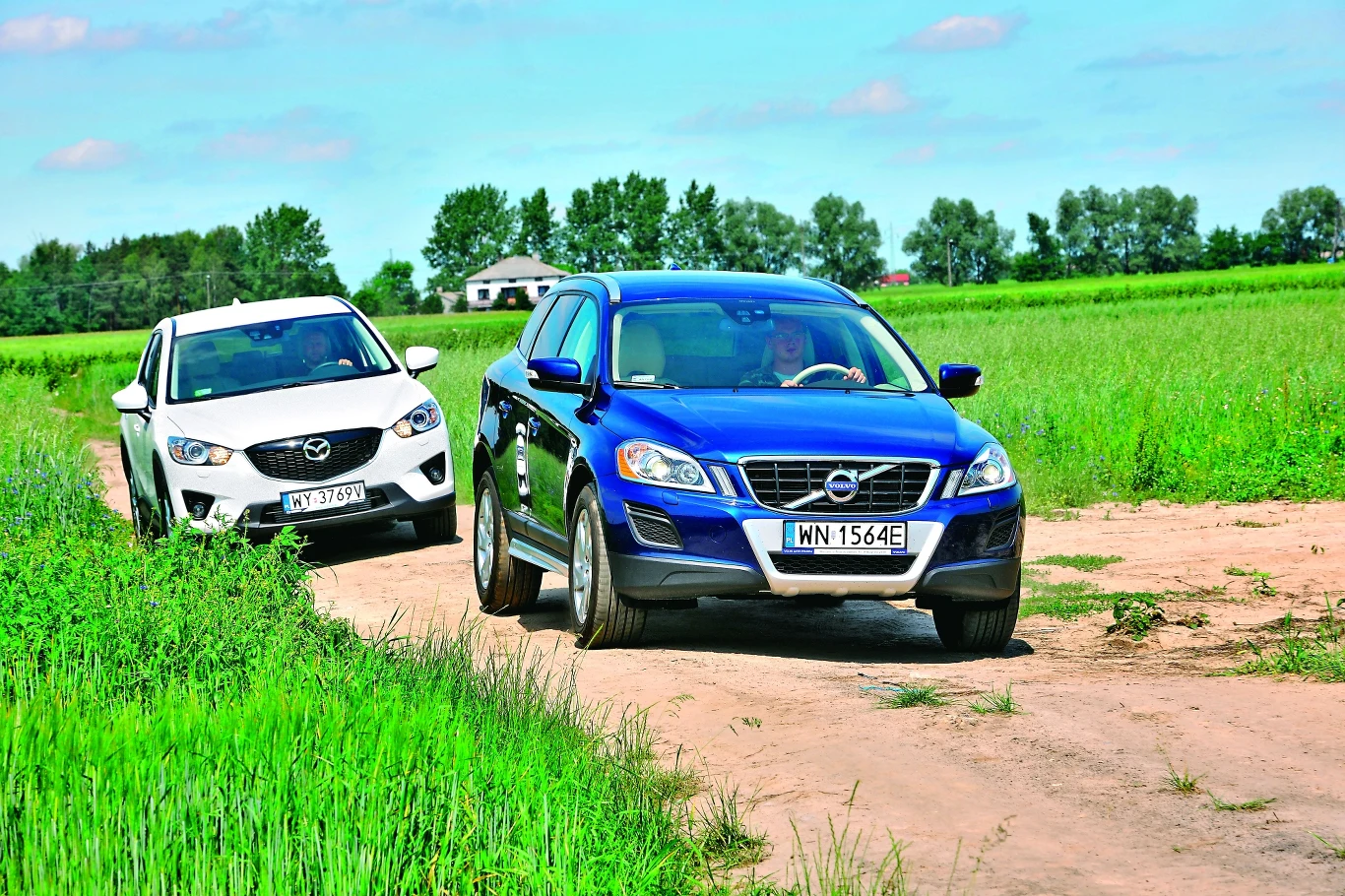 Mazda CX-5, Volvo XC60 - porównanie - Motoryzacja w INTERIA.PL