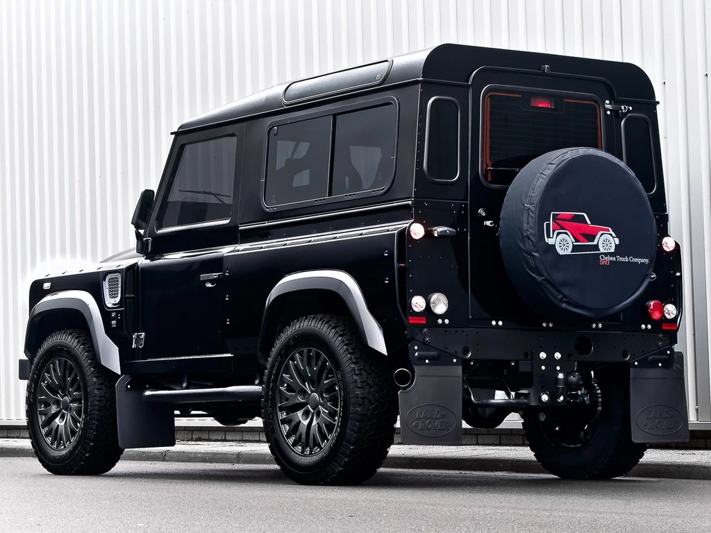 Land Rover Defender Harris Tweed Edition - Motoryzacja w INTERIA.PL