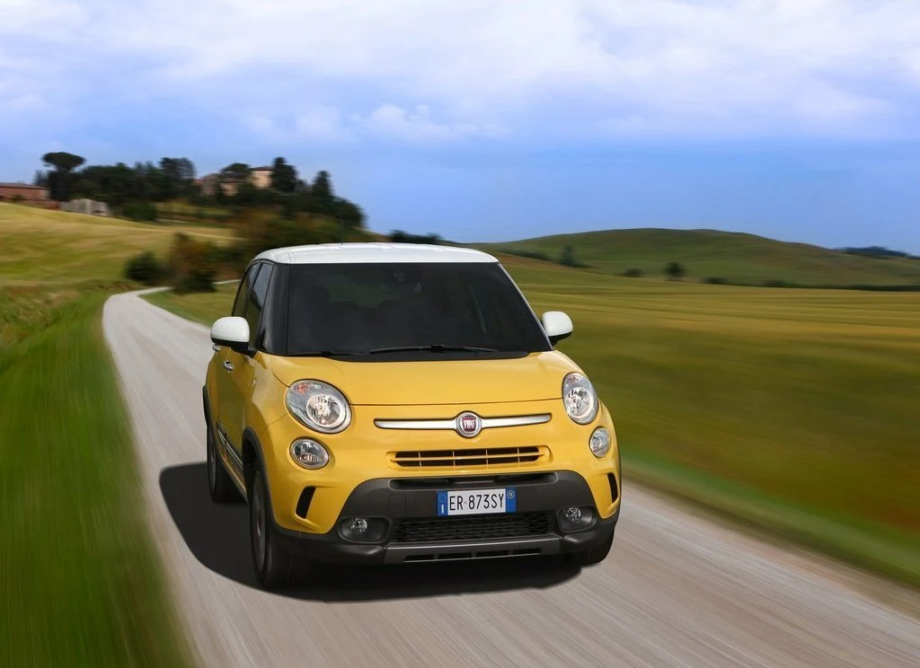 Fiat 500L Trekking od 63 490 zł - Motoryzacja w INTERIA.PL