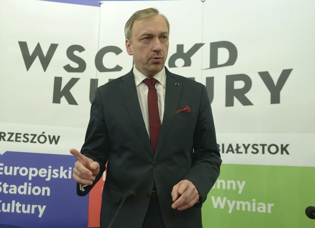 Kto zastąpi Bogdana Zdrojewskiego? Jest dwóch kandydatów - Wydarzenia w ...