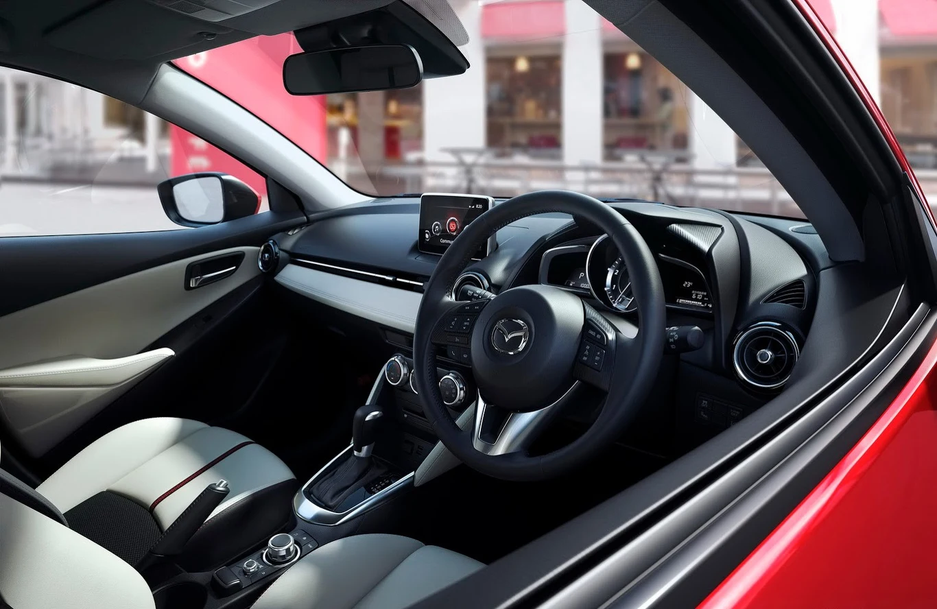 Nowa Mazda 2/Demio - informacje i zdjęcia - Motoryzacja w INTERIA.PL