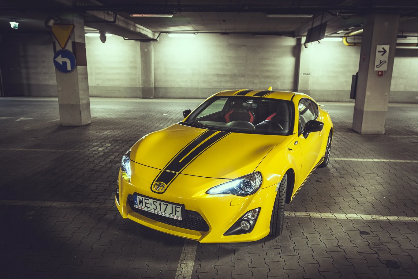 Toyota GT86. Ona wymaga doświadczonego partnera - Motoryzacja w INTERIA.PL