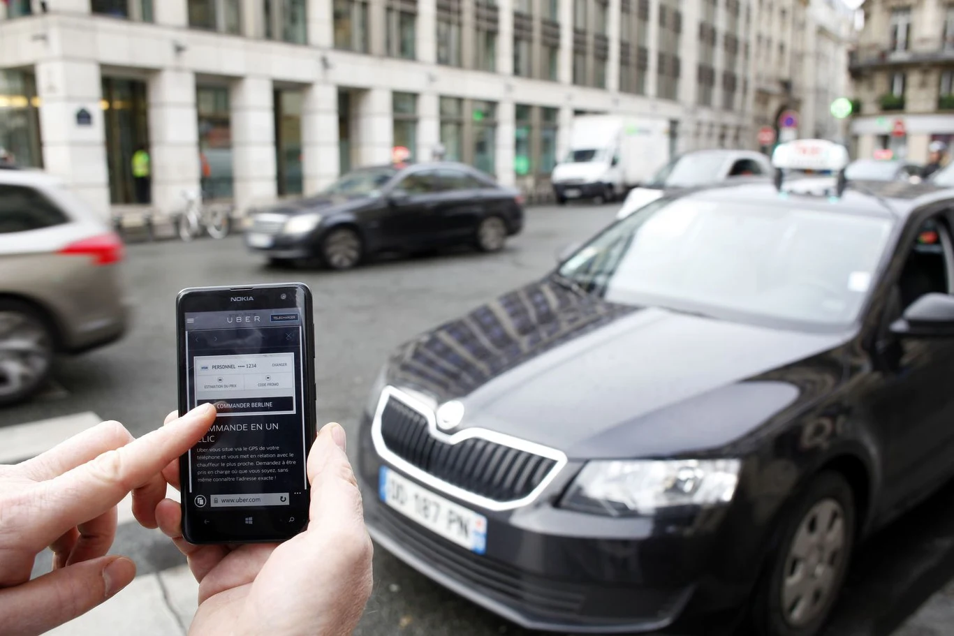 Kim jest kierowca Ubera? Oto wyniki badania - Motoryzacja w INTERIA.PL