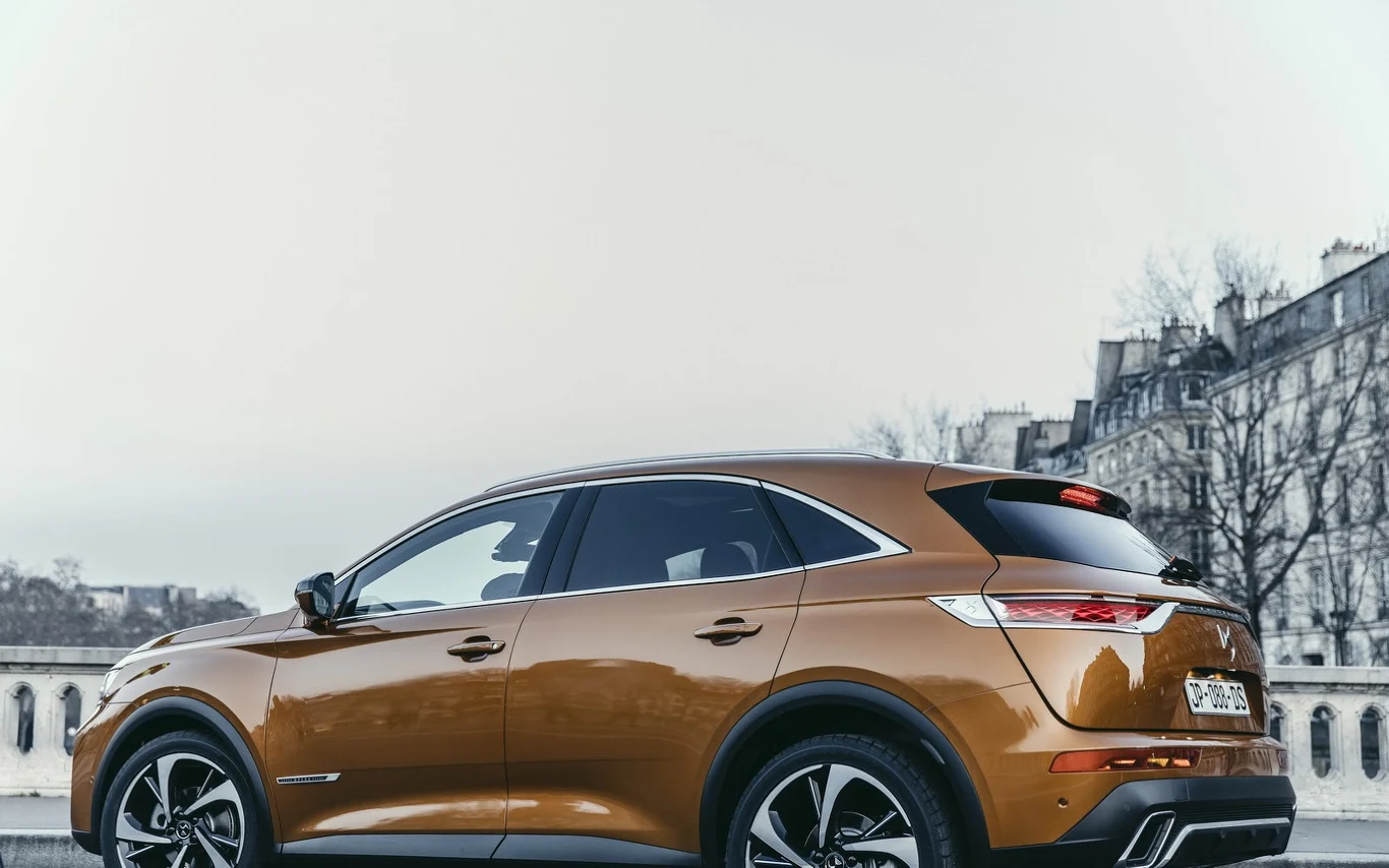 DS 7 Crossback, czyli nowy crossover - Motoryzacja w INTERIA.PL