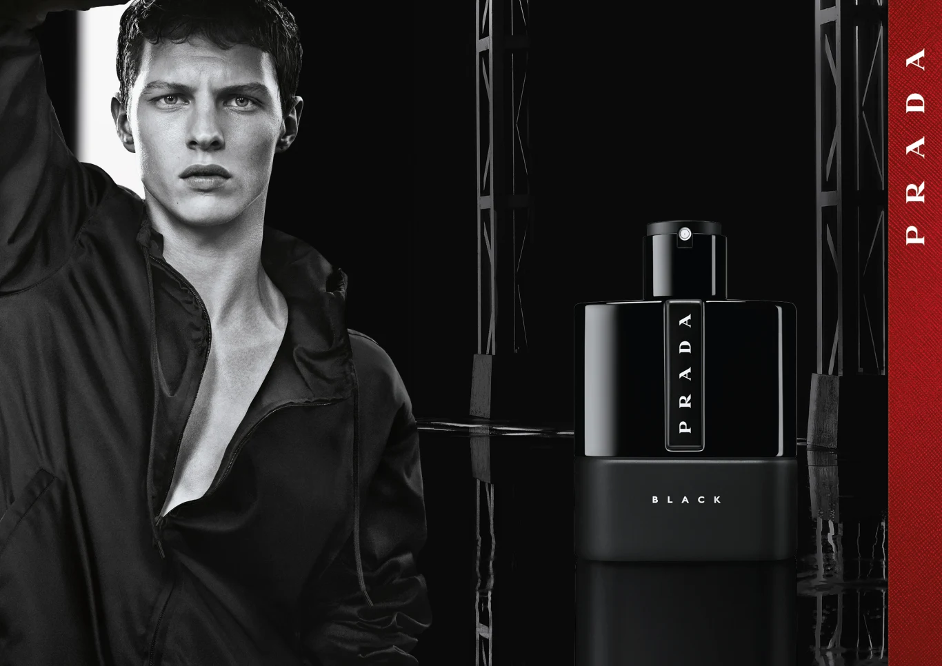 Prada Black: Zapach z wielkiego miasta - GeekWeek w INTERIA.PL