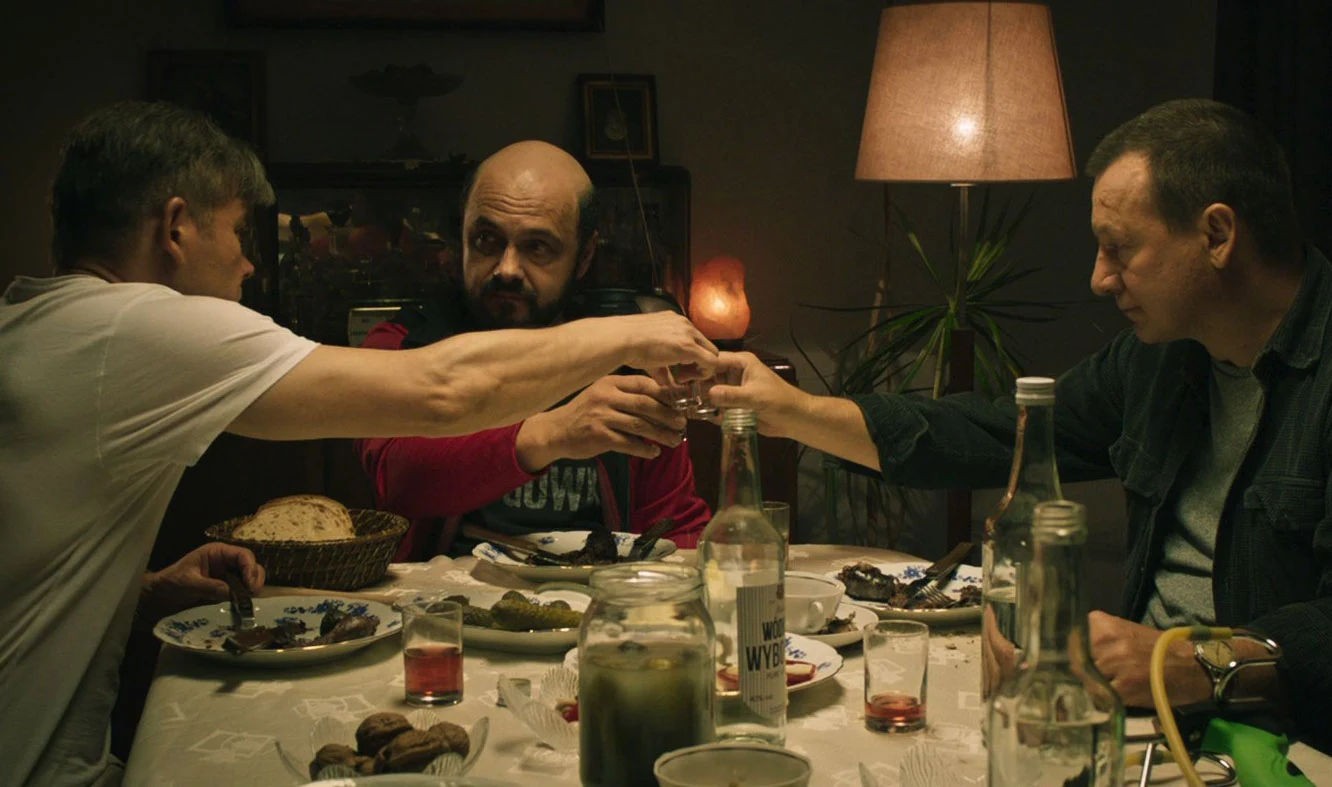 "Kler": Jaka scena zniknęła z trailera filmu Smarzowskiego? - Film w ...