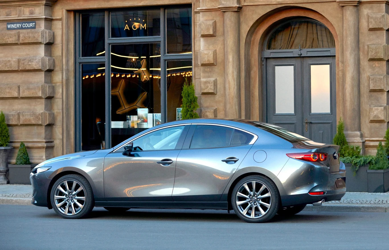 Taka jest nowa Mazda 3 - Motoryzacja w INTERIA.PL