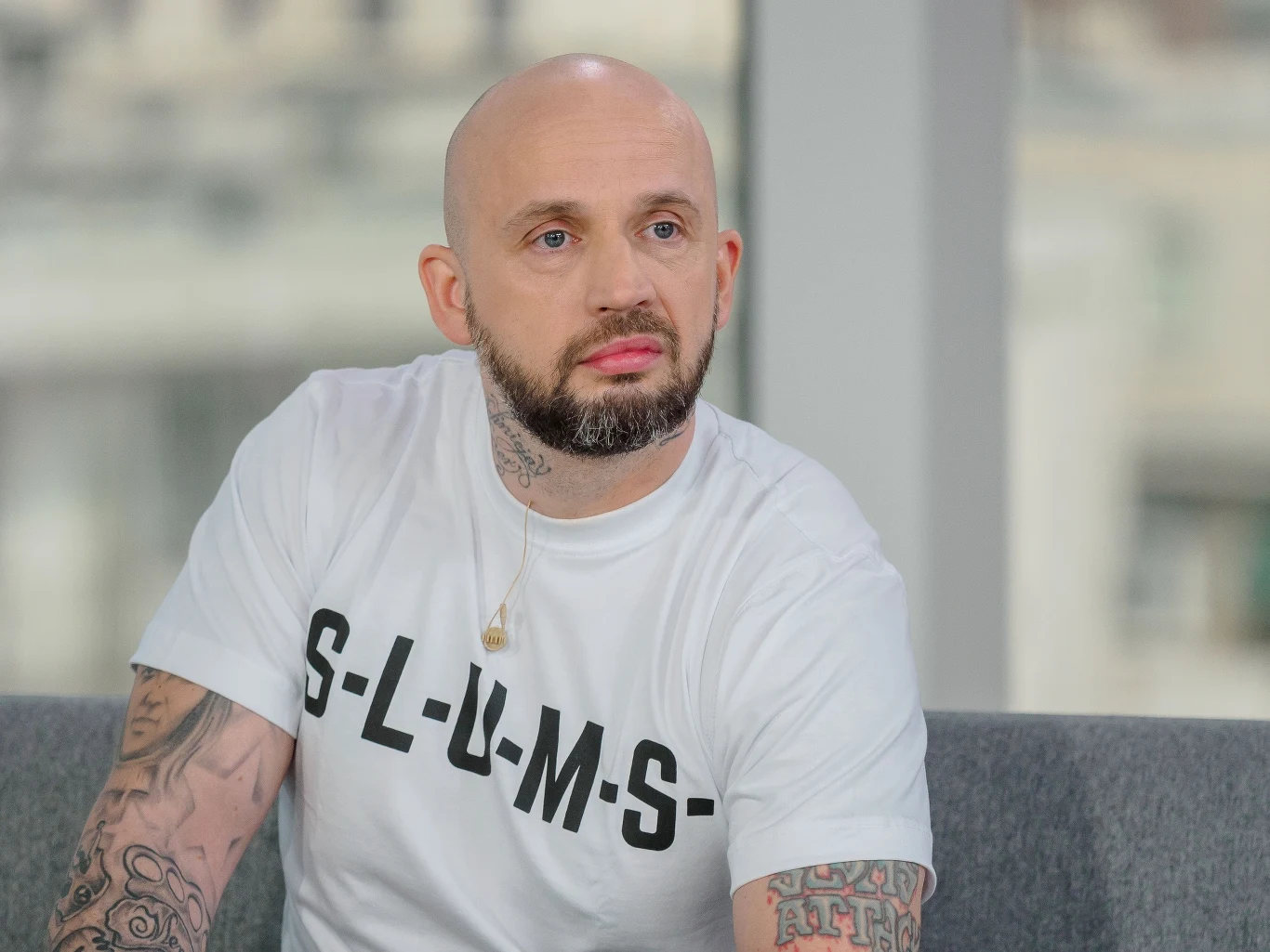 Peja wybiera dziewczyny. Zobacz teledysk "Amber" (nowa płyta "25_godzin ...