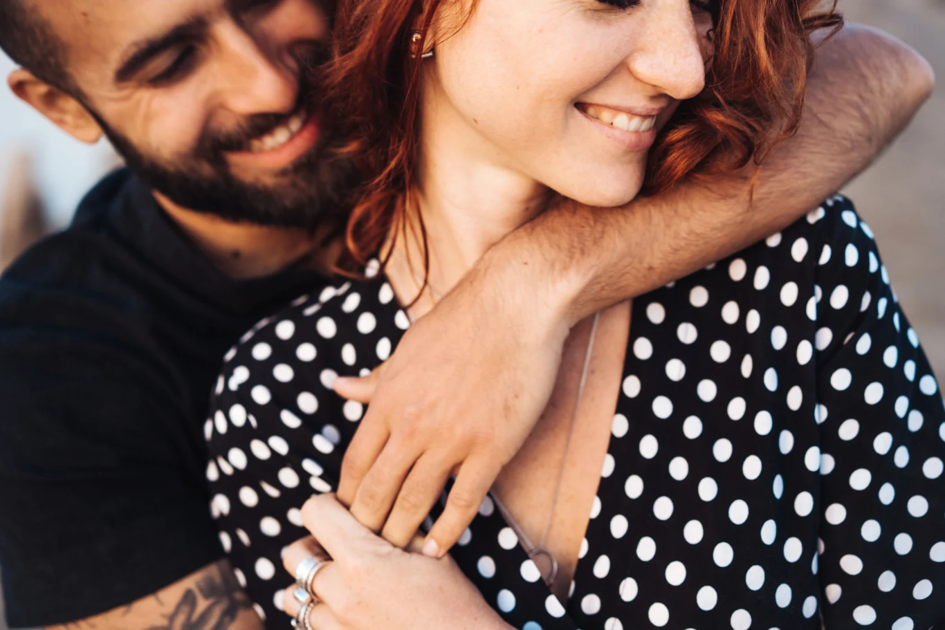 Kobiety spod tych znaków kochają flirt i romanse! - Kobieta w INTERIA.PL