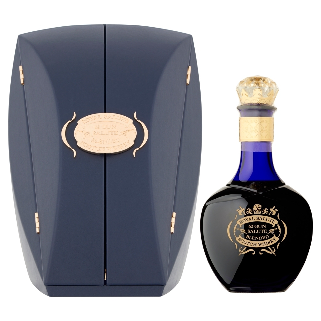 Royal Salute 62 Gun Salute Blended Scotch Whisky 1 l – promocje i gdzie ...