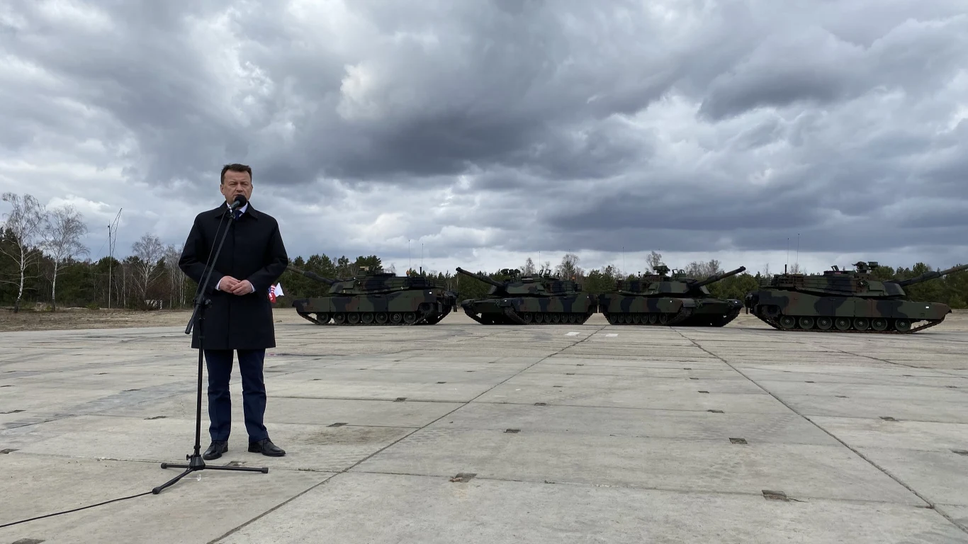 250 czołgów M1A2 Abrams dla Polski. Umowa podpisana - Wydarzenia w ...