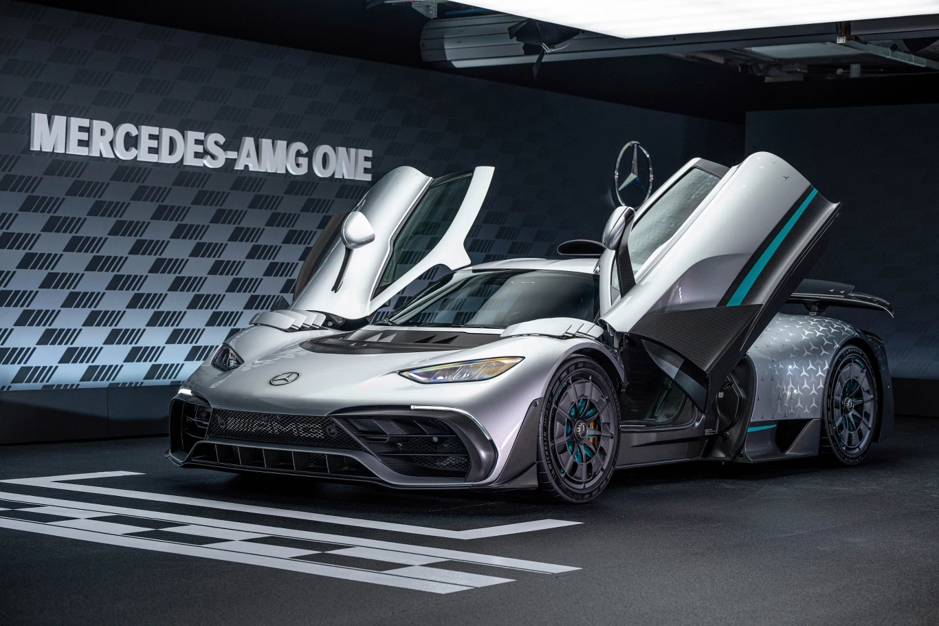 Mercedes-AMG ONE. Technologia z Formuły 1 w aucie z homologacją drogową ...