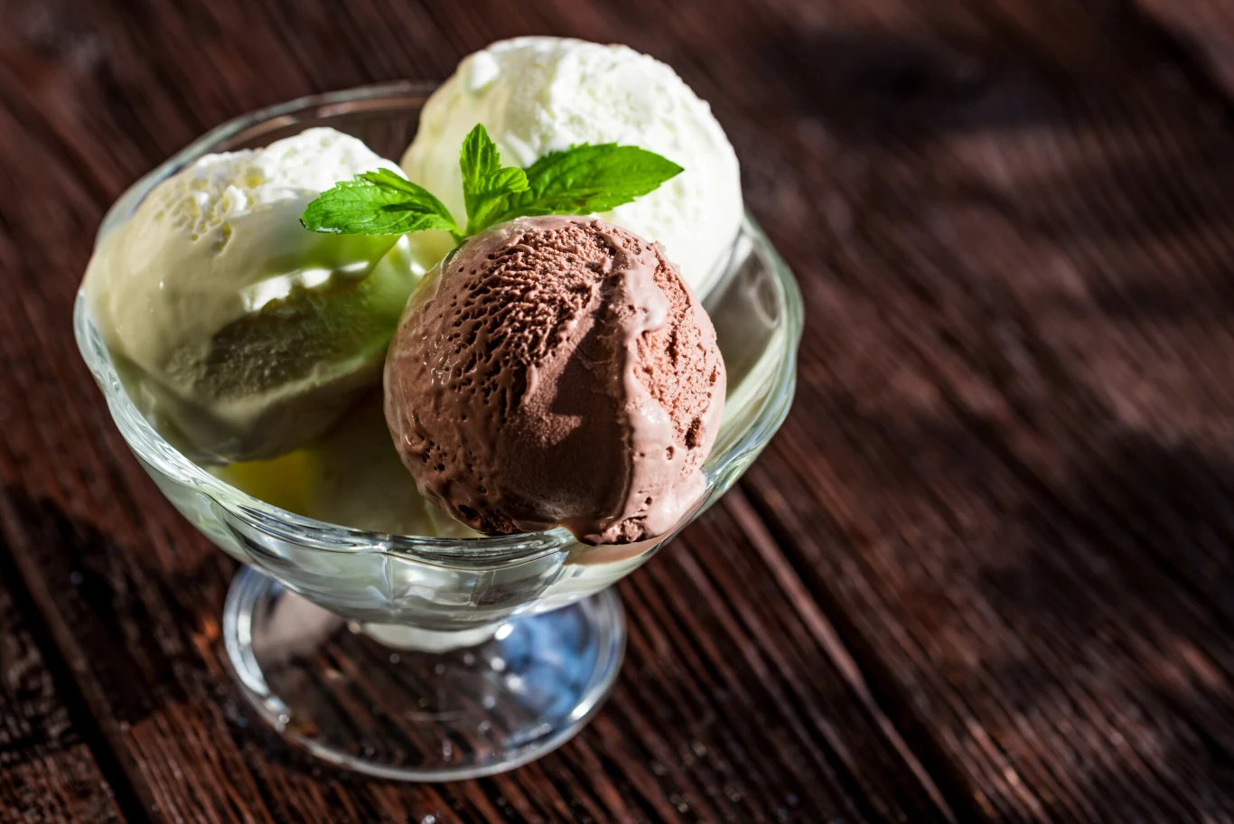 Polacy chętni na lody. Wartość rynku przekracza 3 mld zł - Biznes w ...
