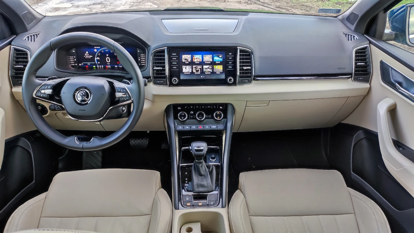 Skoda Karoq. Praktyczność ponad wszystko - Motoryzacja w INTERIA.PL