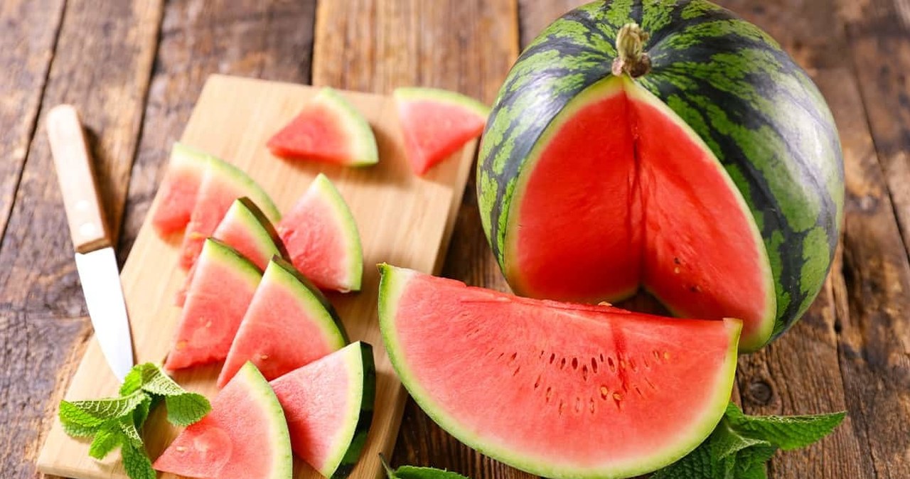 Jak sprawdzić, czy arbuz jest dojrzały i słodki? - Ding.pl