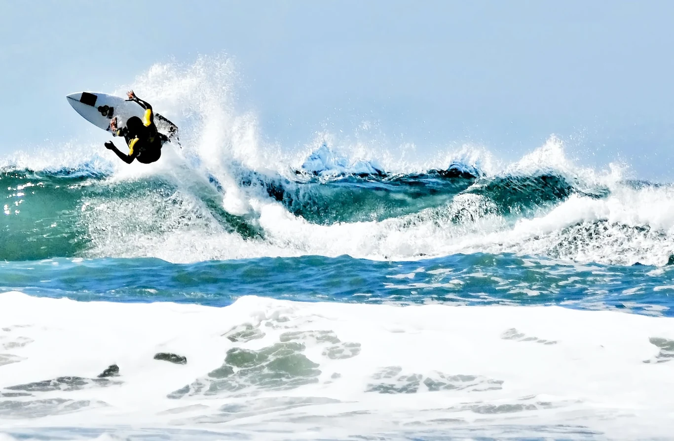 Ekstremalna fala na Pacyfiku. Naukowcy zaskoczeni rozmiarami “potwora ...