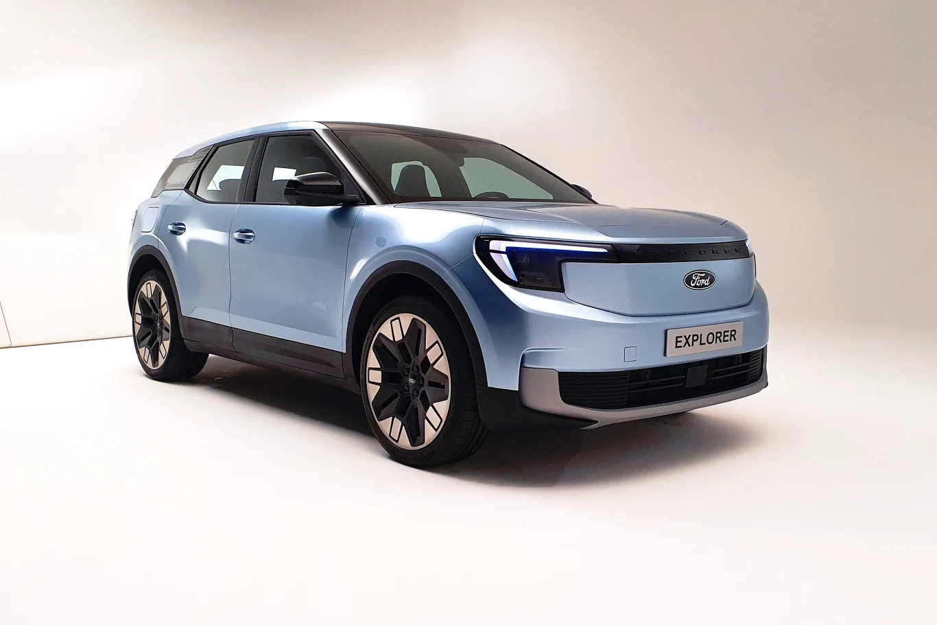 Nowy Ford Explorer z polskimi cenami. Jakie napędy i wersje wyposażenia ...