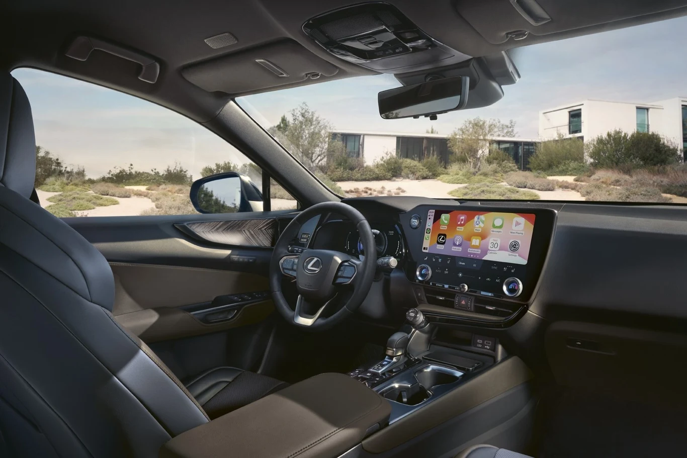 Lexus NX Overtrail. Ma większy prześwit i terenowe opony - Motoryzacja ...