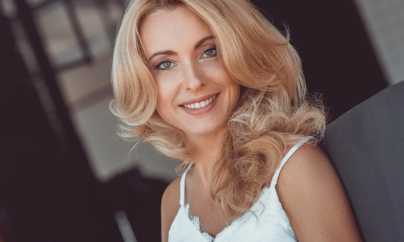 Żeńskie imię Malwina - znaczenie i pochodzenie, imieniny Malwiny - Kobieta w INTERIA.PL