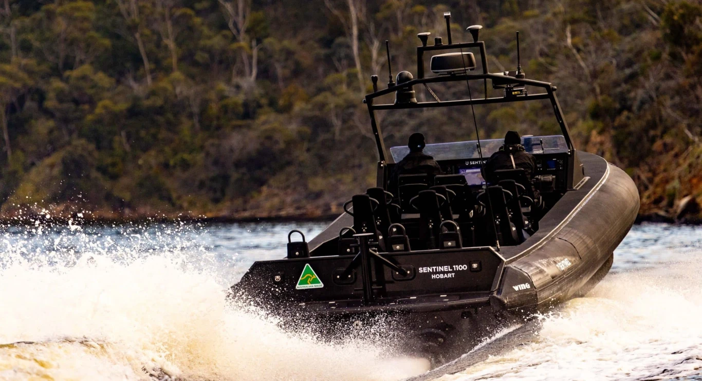 Australia stawia na Ukrainę. Łodzie Sentinel 830R RHIB na froncie ...