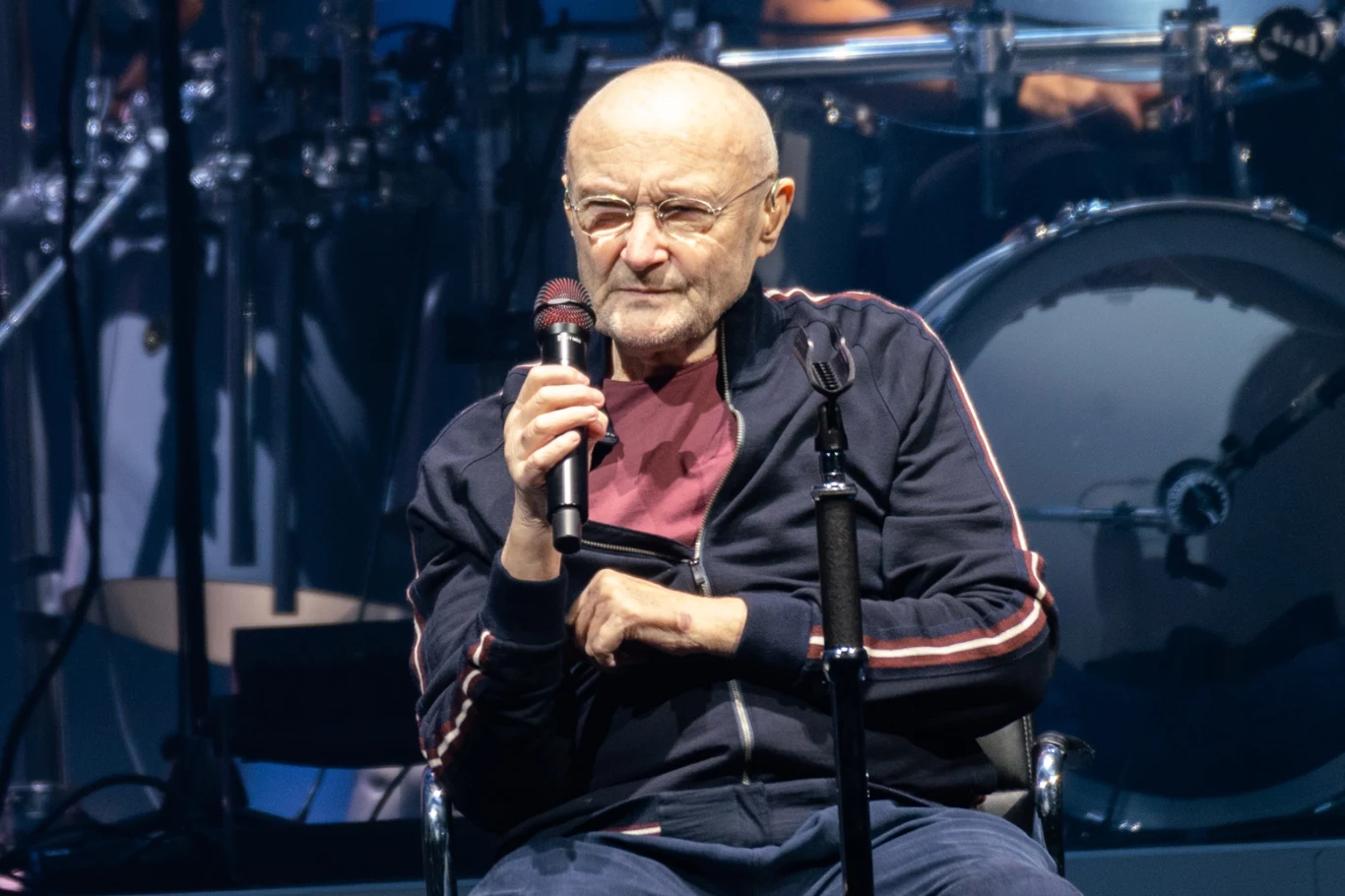 Phil Collins zmaga się z ciężką chorobą. Jego stan nie pozwala na ...