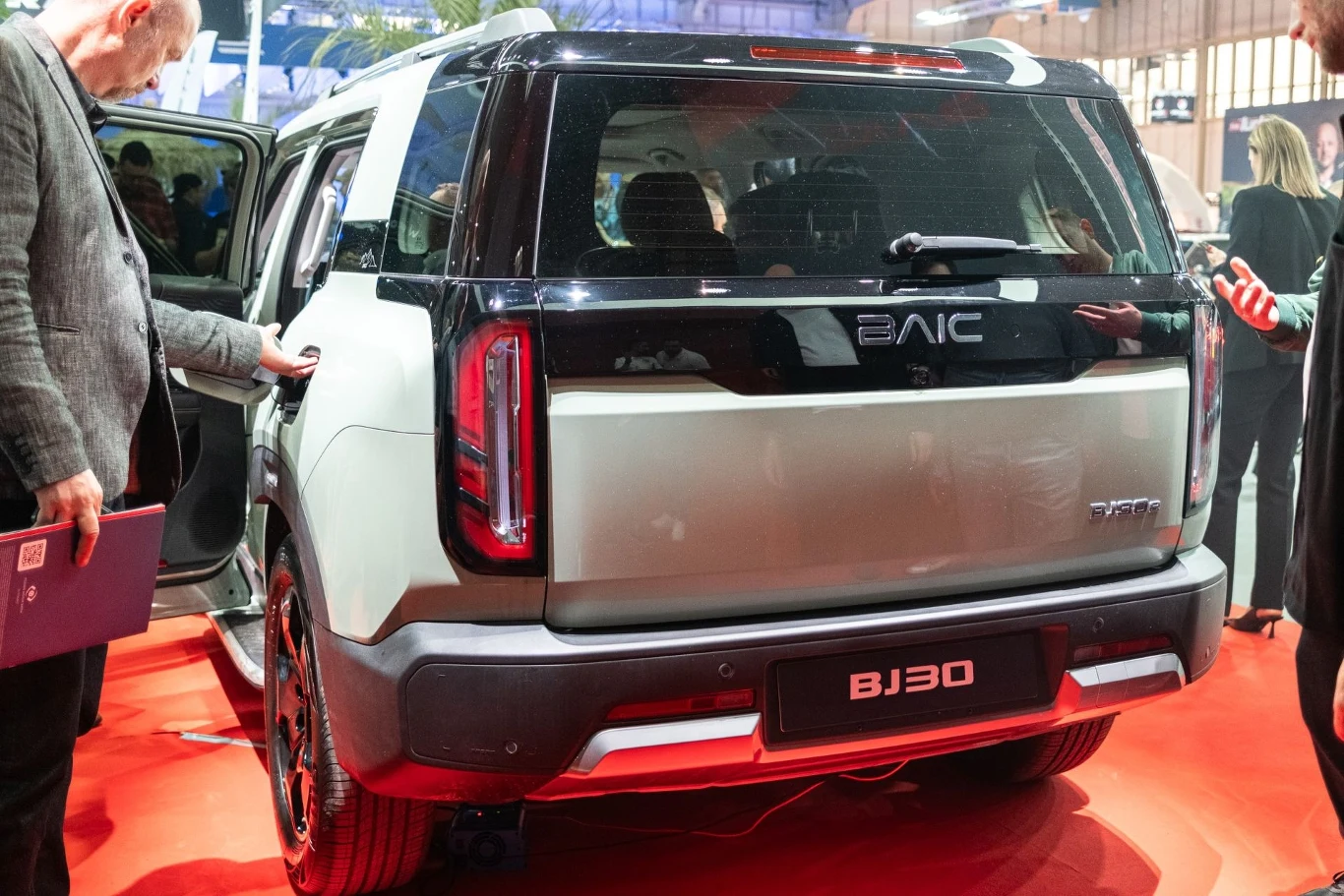 BAIC BJ30e w Polsce. Ceny, dane techniczne, wyposażenie - Motoryzacja w ...