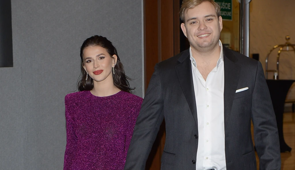 Roxie Węgiel i Kevin Mglej świętują pierwszą rocznicę ślubu. "Nauczyłaś ...