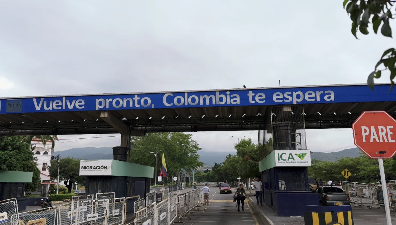 Wenezuela po interwencji USA. Kolumbia gromadzi żołnierzy na granicy ...