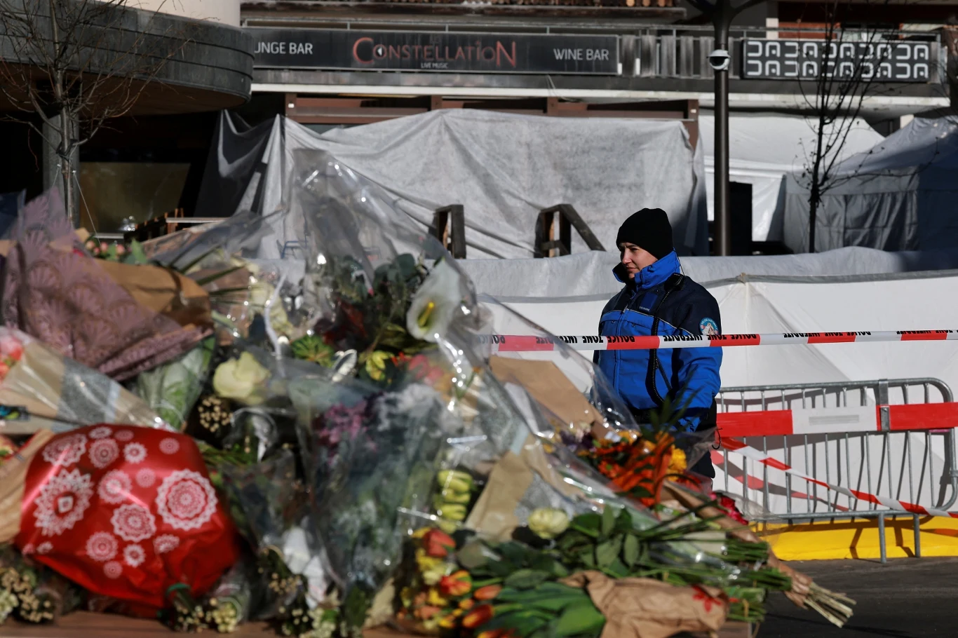 Tragedia w Szwajcarii. Jeden z właścicieli baru Le Constellation został ...