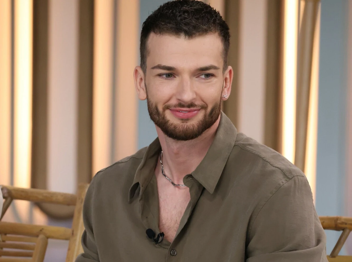 Adam Osiński z "Hotelu Paradise” przedstawił partnera. Osobisty wpis ...