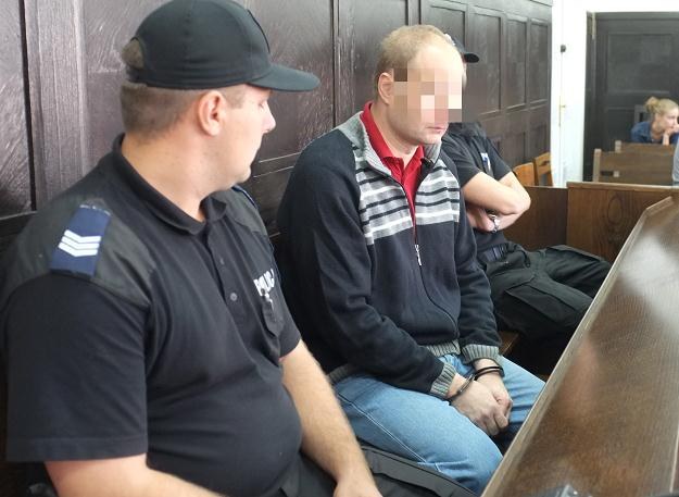 Dożywocie dla 41-latka za zabójstwo matki i siostry - Wydarzenia w ...