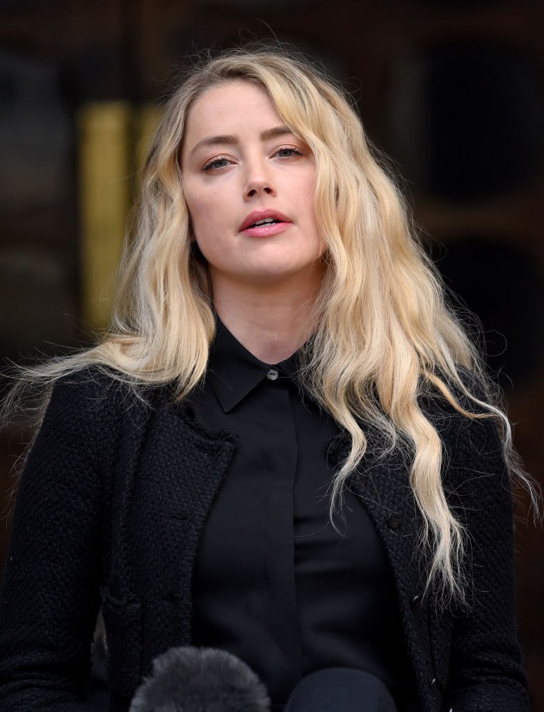 Majątek Amber Heard zeszczupleje po przegranej w sądzie i utracie roli ...