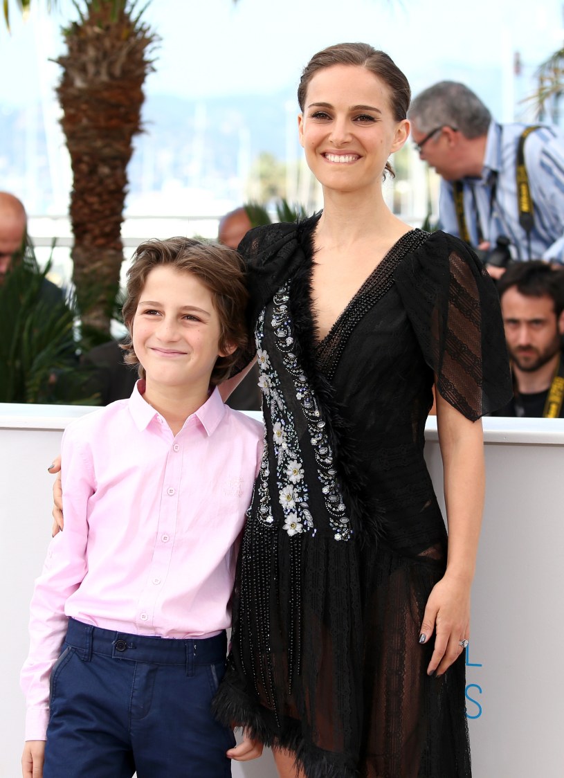 Natalie Portman zagra w serialu "We Are All Completely Beside Ourselves ...