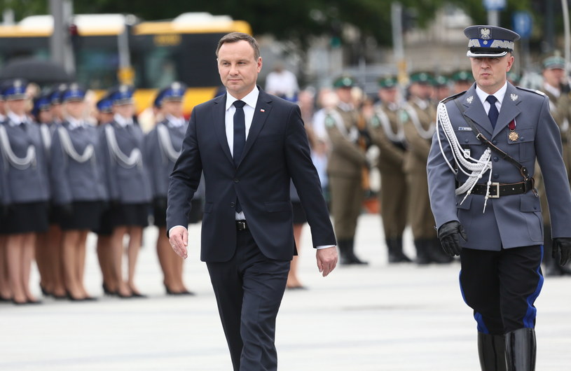 Andrzej Duda do policjantów: Wykonaliście fenomenalną pracę ...