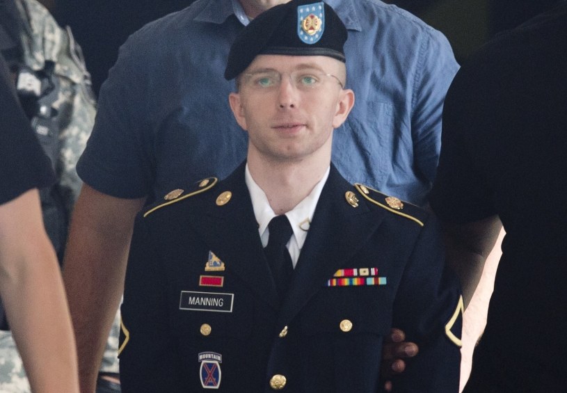 Bradley Manning przeprosił za swoje postępowanie - Wydarzenia w INTERIA.PL