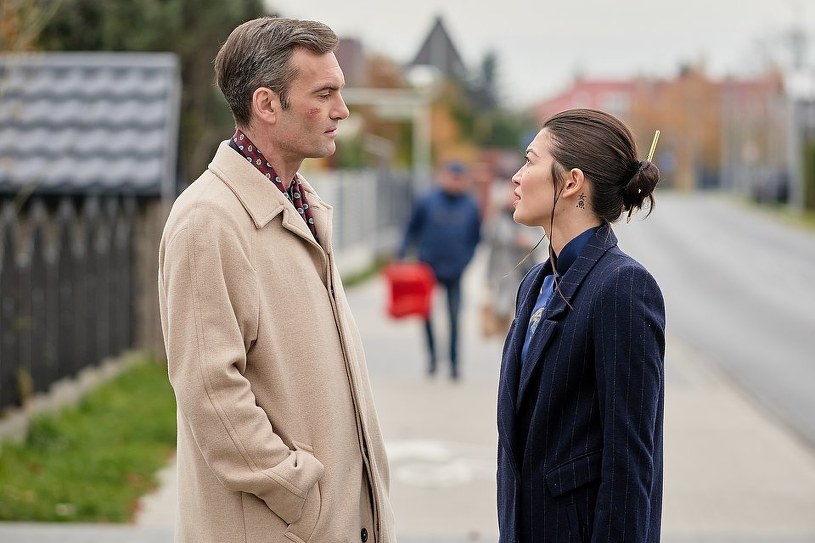 "BrzydUla": Odcinek 211. W firmie jest zdrajca?! - Świat Seriali w ...