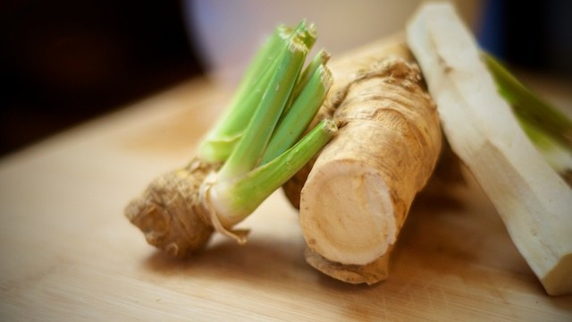 Jakie właściwości ma chrzan? - Kobieta w INTERIA.PL