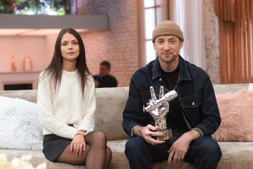 Zaczynał na budowie, został gwiazdą TVP. Ludzie pytają, co chowa pod ...