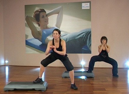 Wzmacnianie na stepie - Kobieta w INTERIA.PL