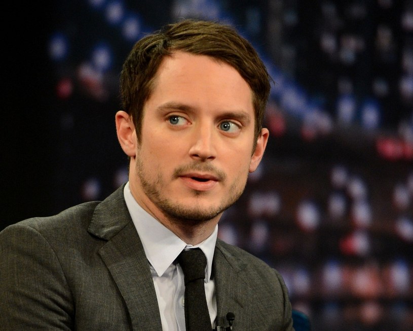 Elijah Wood w nowym miniserialu BBC America - Świat Seriali w INTERIA.PL