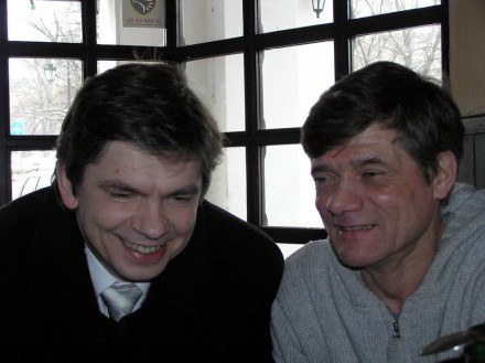 Podróż za jeden uśmiech - Muzyka w INTERIA.PL