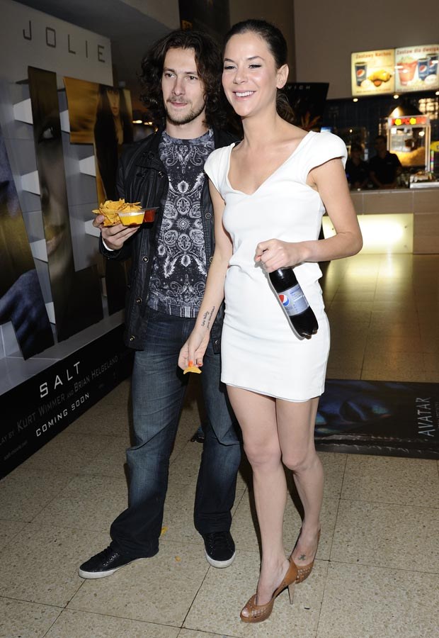 Lesz leci do Afganistanu i Kenii - pomponik.pl