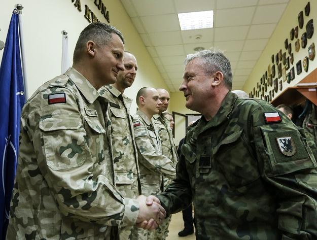 Pierwsza grupa polskich żołnierzy leci do Mali - Wydarzenia w INTERIA.PL