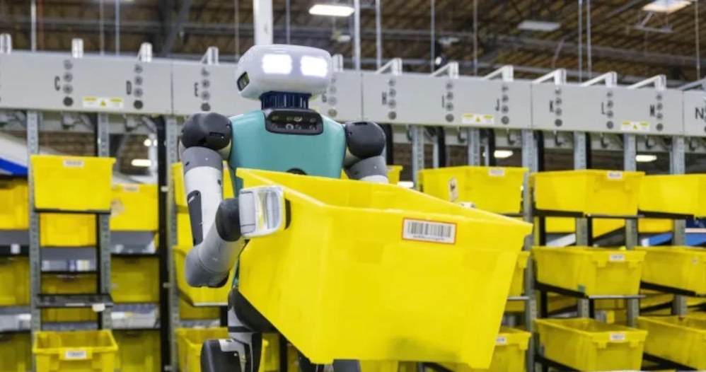 Amazon testuje humanoidalne roboty Digit. Czy maszyny odbiorą ludziom ...