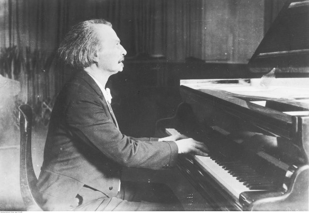 "Paderewski? Niewielu Polaków o tym wie" - nowahistoria.interia.pl